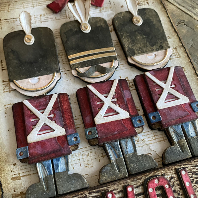 Tivoli Guards – iGirlZoe, Crafter & Tim Holtz Addict