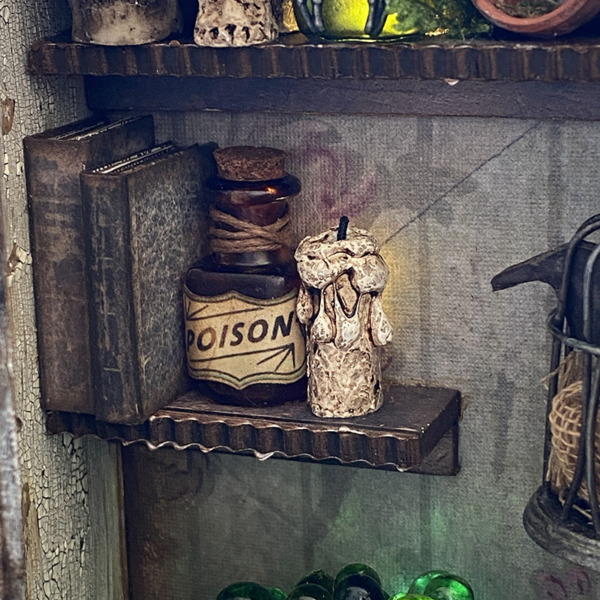 Witches Potting Shed Part 2 – iGirlZoe, Crafter & Tim Holtz Addict