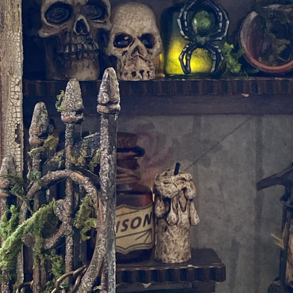 Witches Potting Shed Part 2 – iGirlZoe, Crafter & Tim Holtz Addict
